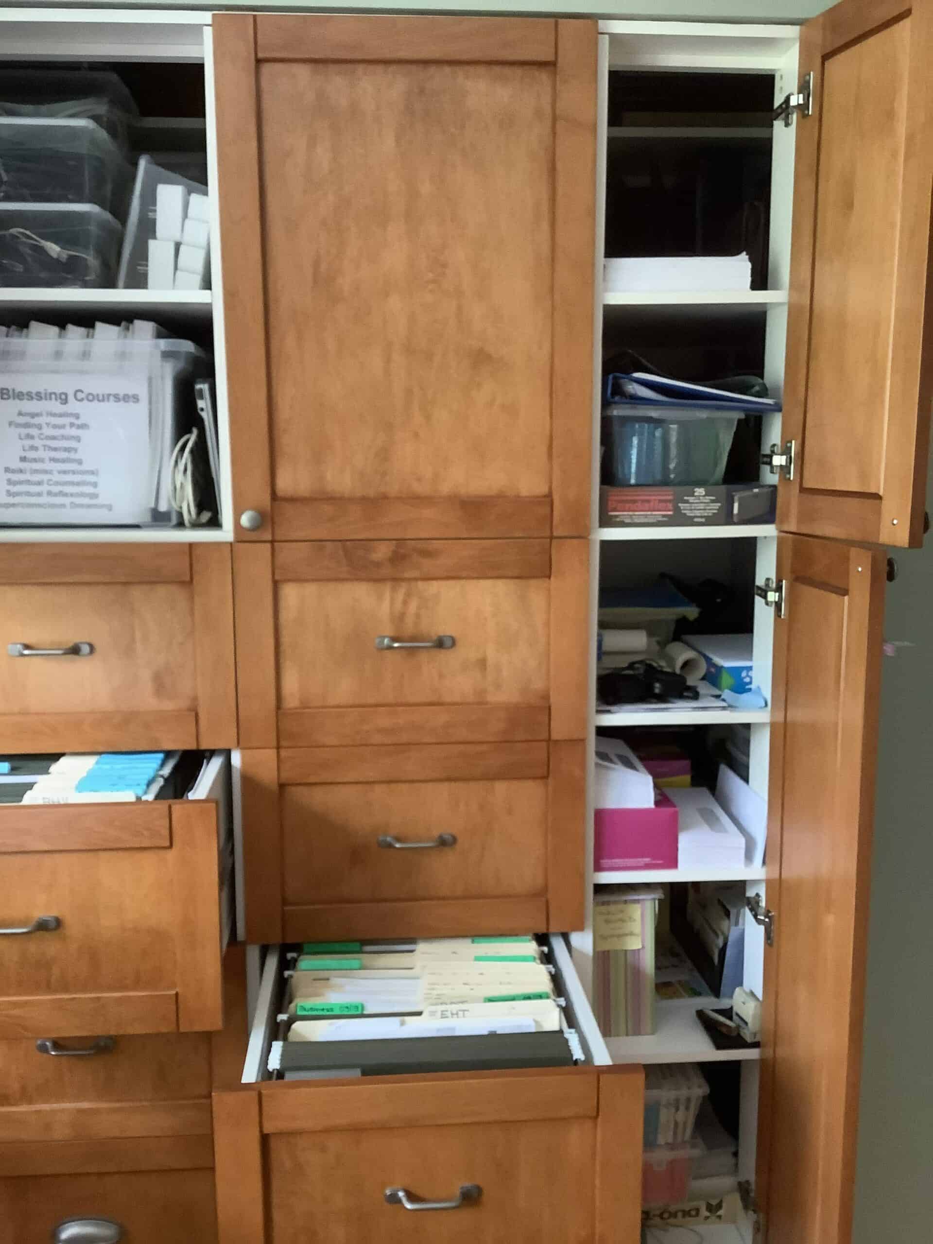 How To Set Up Your First Home Office - 10 Neat Design Ideas